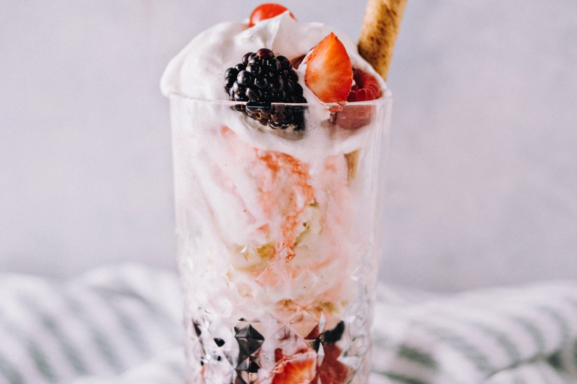 Retro Knickerbocker Glory - Food Gardening Network