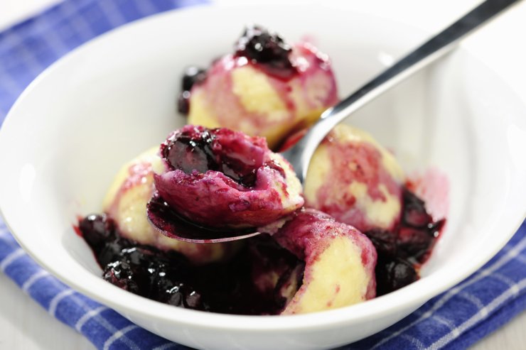 Traditional Blueberry Slump - Food Gardening Network