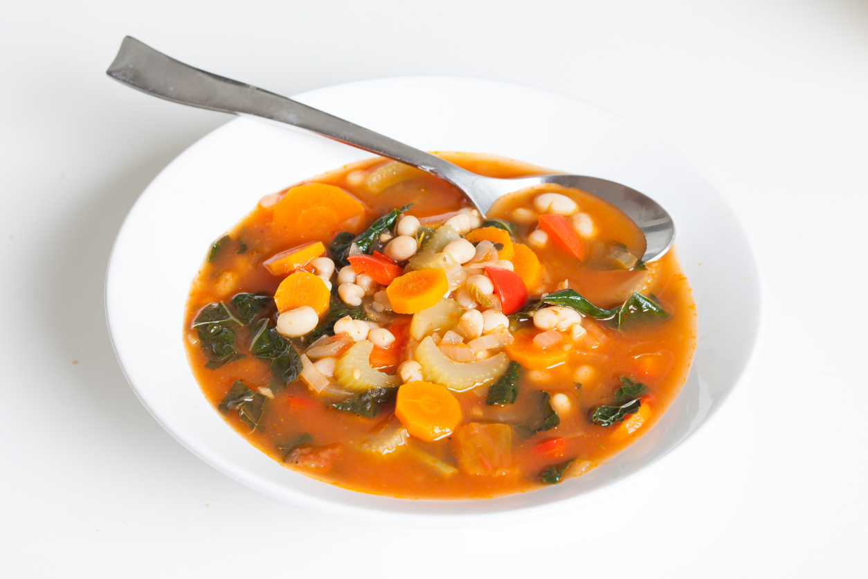 Slow Cooker Kale Soup - Food Gardening Network