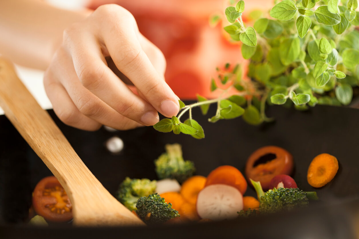 Oregano-Lemon Roasted Vegetables - Food Gardening Network